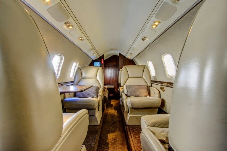 Aircraft Charter | Learjet 60 - EAS | FJC | PJC